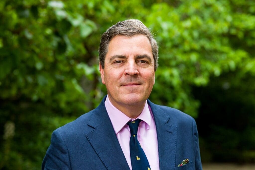 About Us – The Drapers